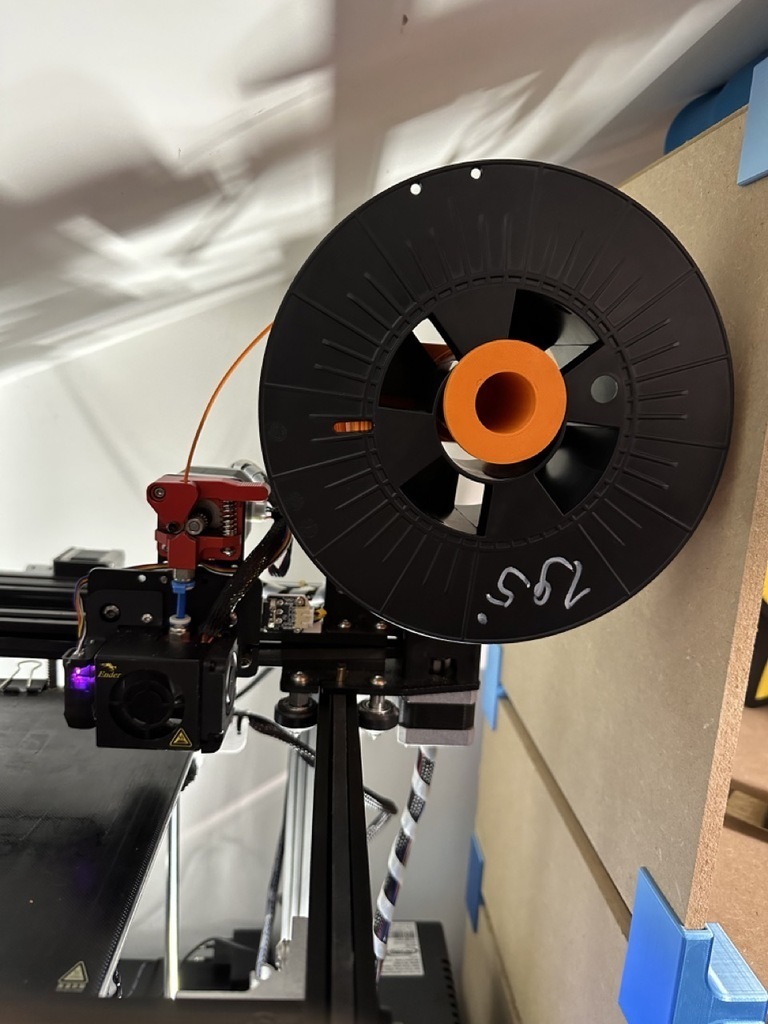 Free 3D file Ender 5 (PRO) Low Profile Spool Holder・3D printable design ...