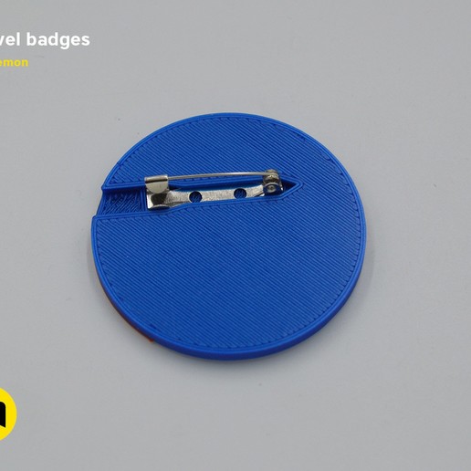 I made these 3D printed badges during an internship : Marvel