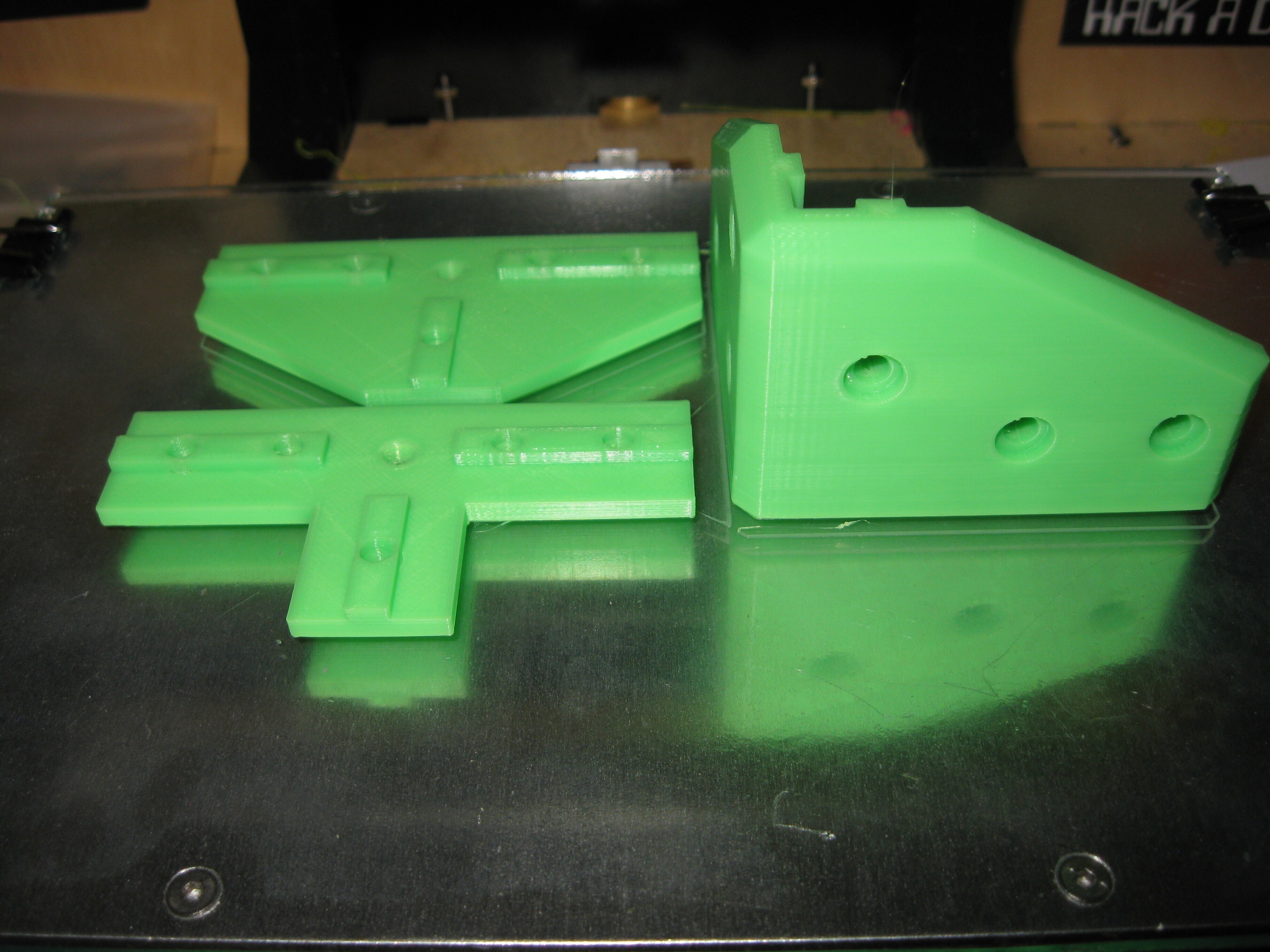 Free STL file 2020 Aluminum Extrusion Frame Corner Delta・3D printer ...