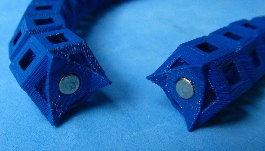 Free STL file Dodeca Chain Loop Magnetic (Open)・3D printer design to ...