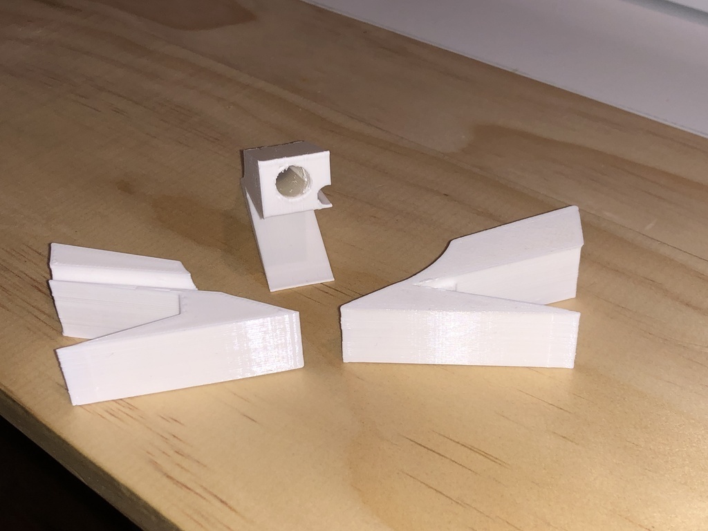 Free 3D file Oculus Rift Sensor (CV1) WALL Bracket Mount・3D printing ...