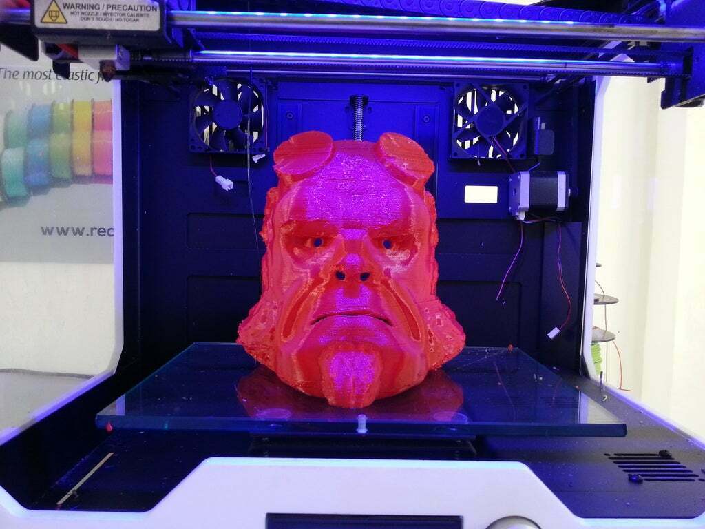 Free STL file HELLBOY MASK FILAFLEX 🎭・3D printing design to download・Cults