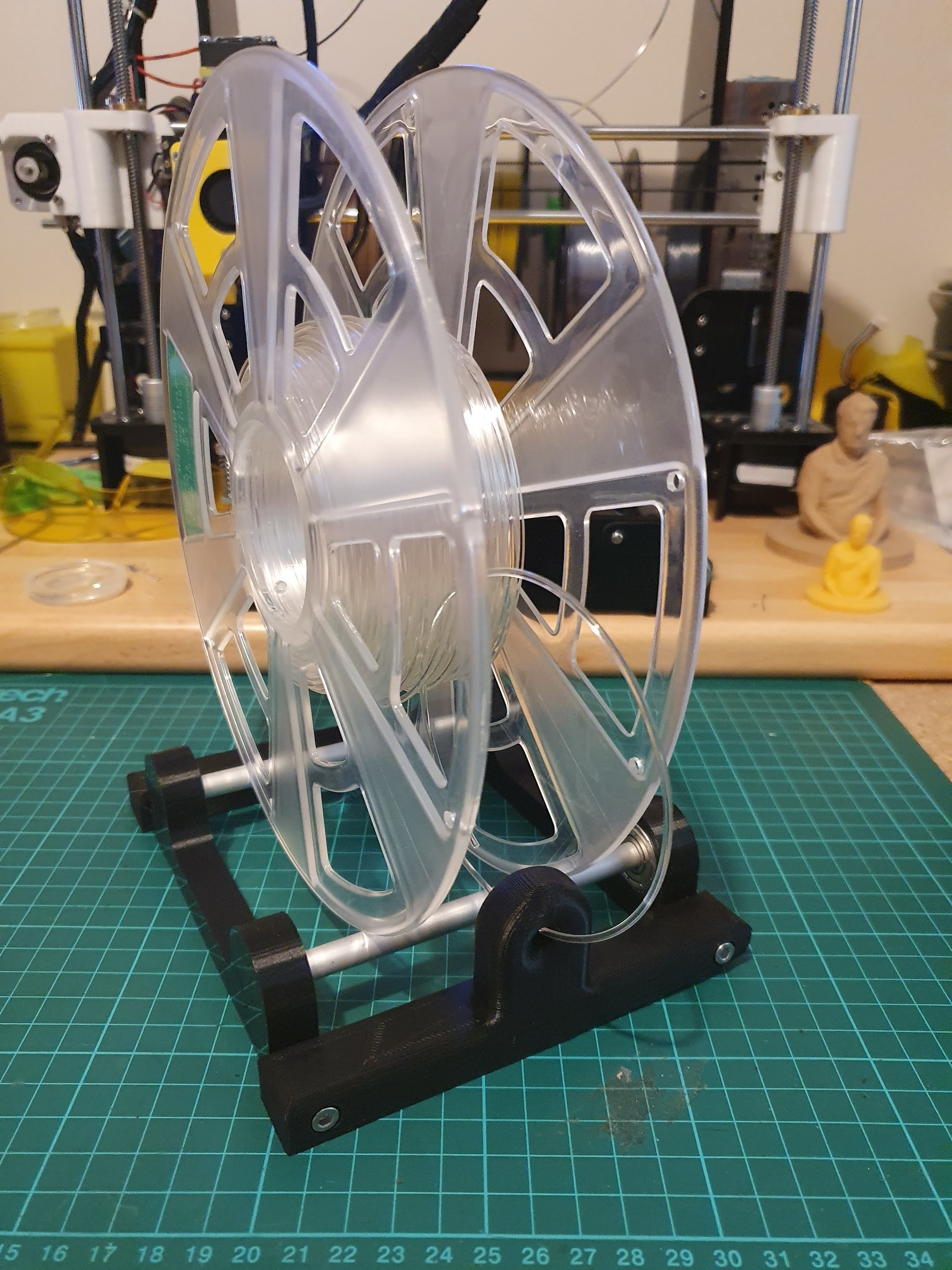Free STL file FDM 3D Printer Filament Roller Dispenser・Model to ...