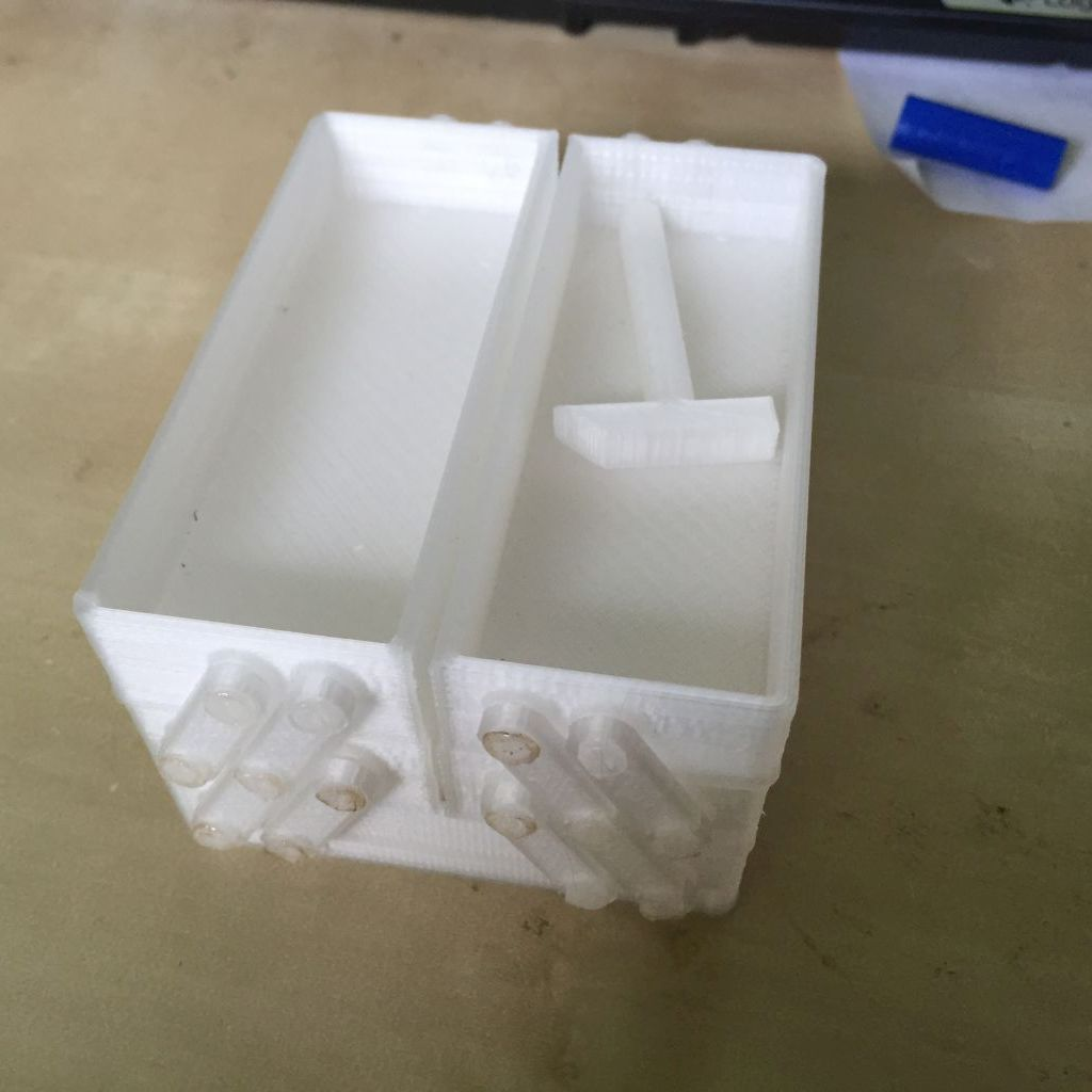 STL file Little Toolbox with opening mechanism 🧰・3D printing design to ...