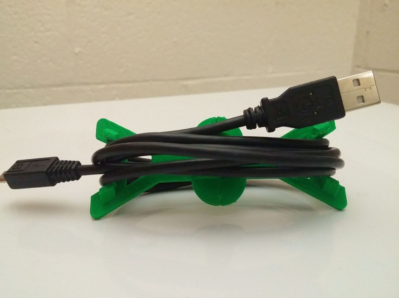 Free STL file Universal Cable Organizer・3D printing model to download・Cults