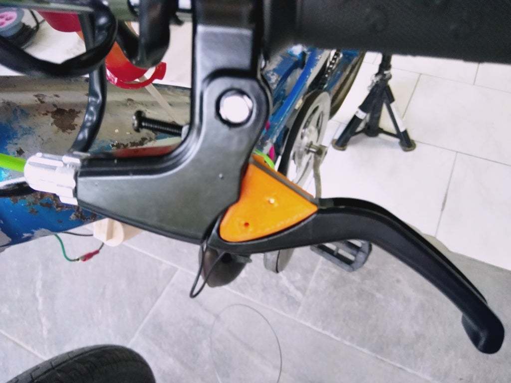 Free STL file MBK Bicycle or bicycle brake light switch installation ...