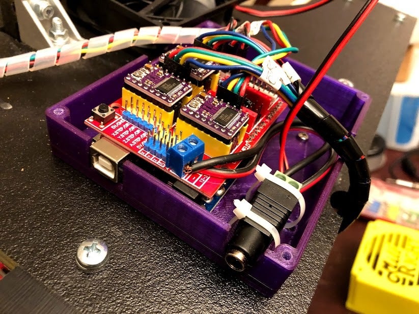 Free STL file Arduino UNO / CNC Shield Enclosure for CNC Router ...