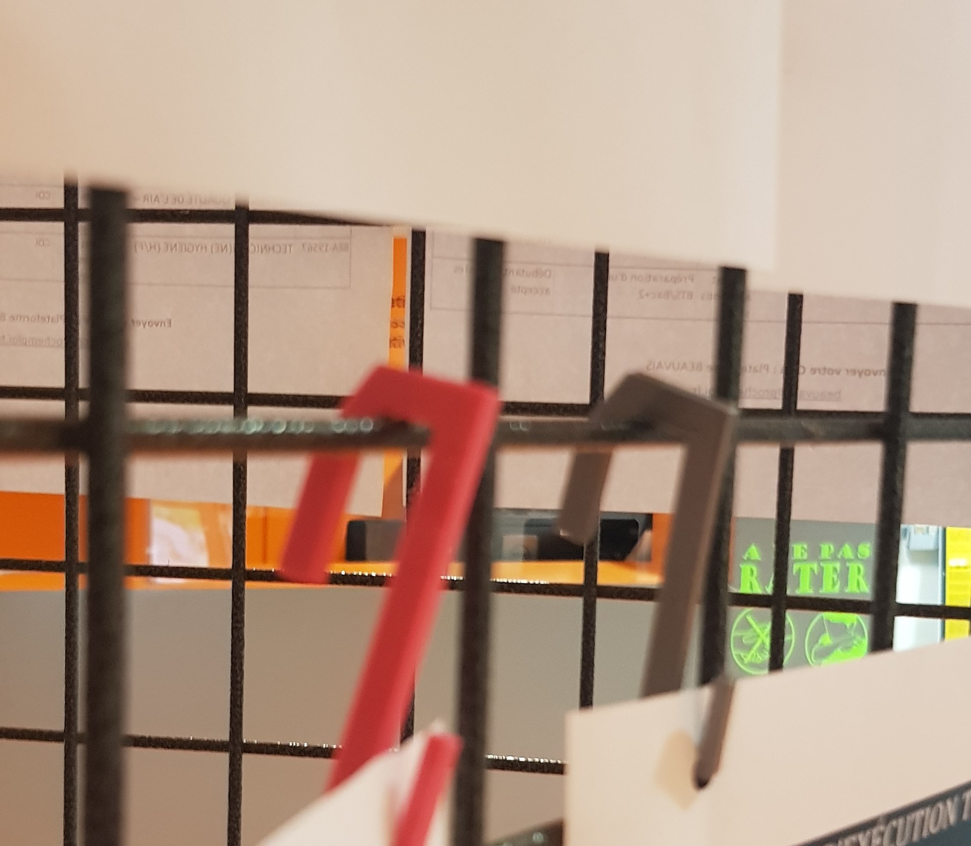 Free STL file HOOK FOR DISPLAY GRID・3D print model to download・Cults