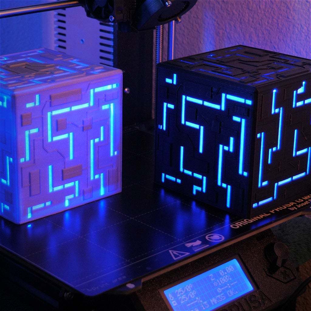 Free STL file The Alien Cube 👽・3D printable model to download・Cults