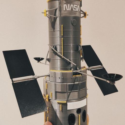 3D printed HUBBLE space telescope • made with Ender 5 ・ Cults