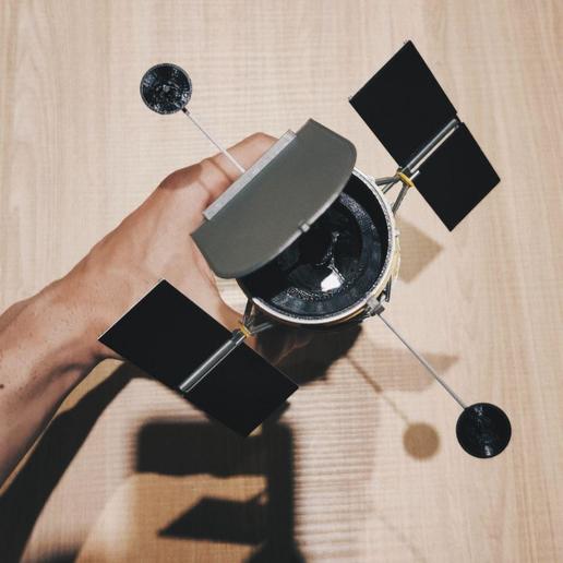 3D printed HUBBLE space telescope • made with Ender 5 ・ Cults