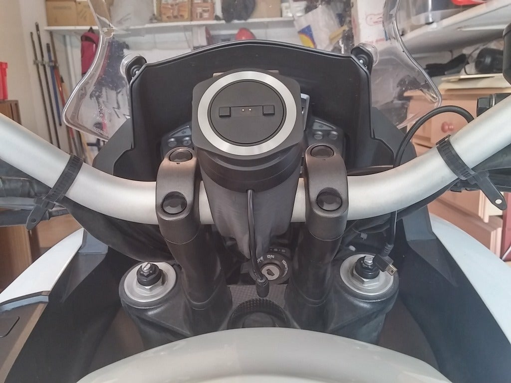 Free STL file TomTom Rider 400 support for handlebar Ø29・3D printer ...