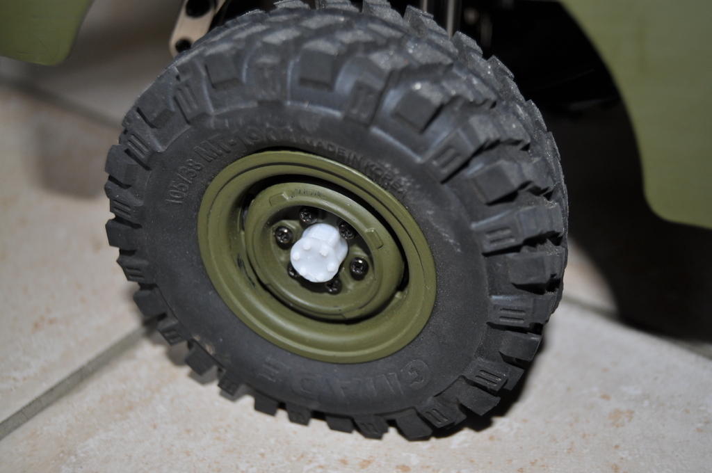 Free 3D file Wheel hubs for Gmade Sawback RC Crawler 7mm nut・Design to ...