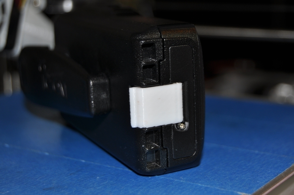 Free 3D file ICOM IC-V80 radio - battery clip・3D printable object to ...