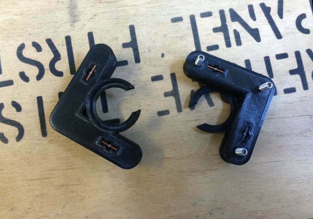 Free STL file Kinematic Mirror Mount for Optics・3D printing template to ...