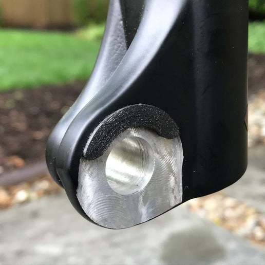 Download free STL file Adapter for standard hubs on RockShox Torque Cap ...