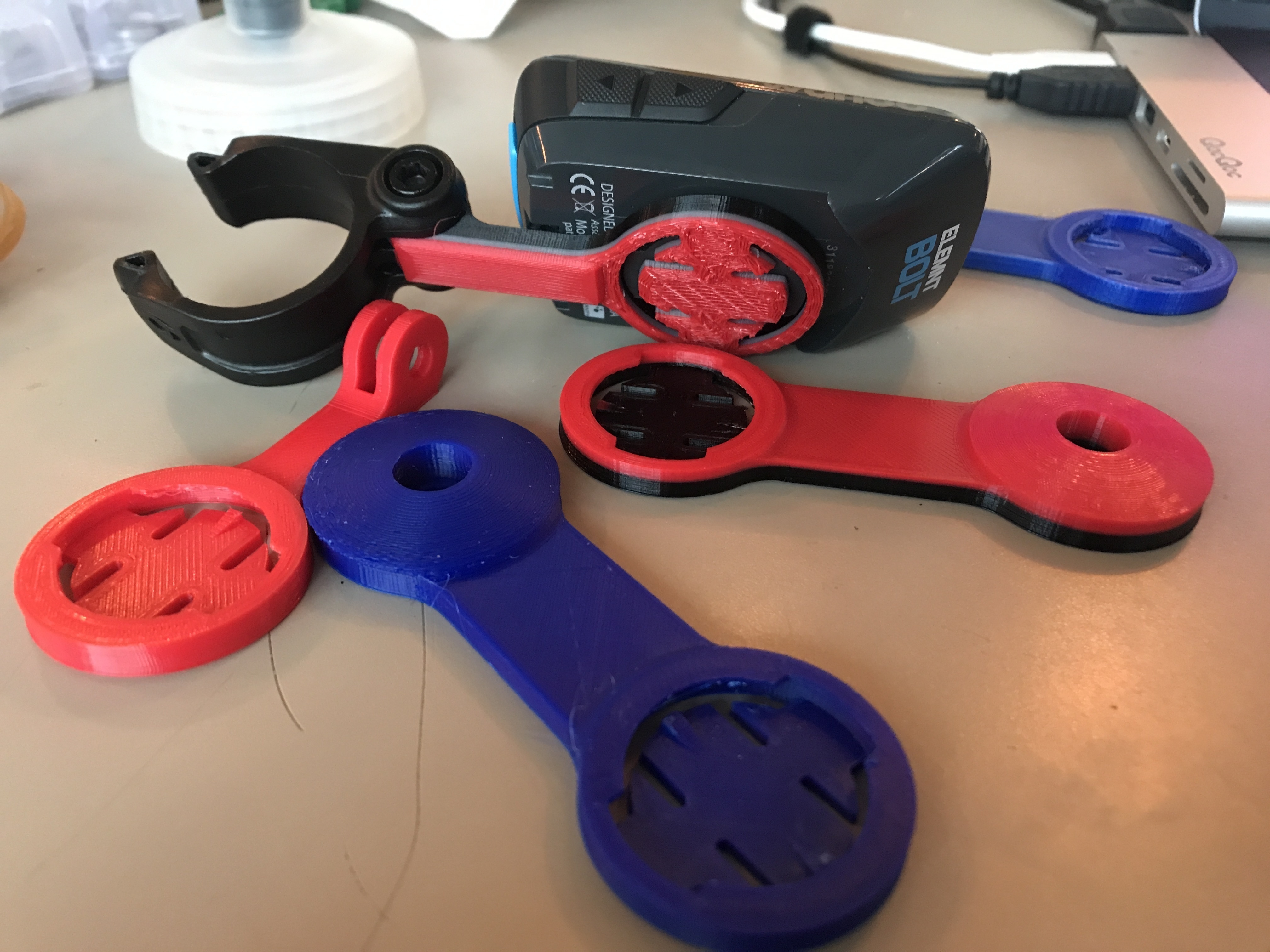 Free STL file Steerer tube mount for Wahoo Elemnt Bolt・3D printer ...