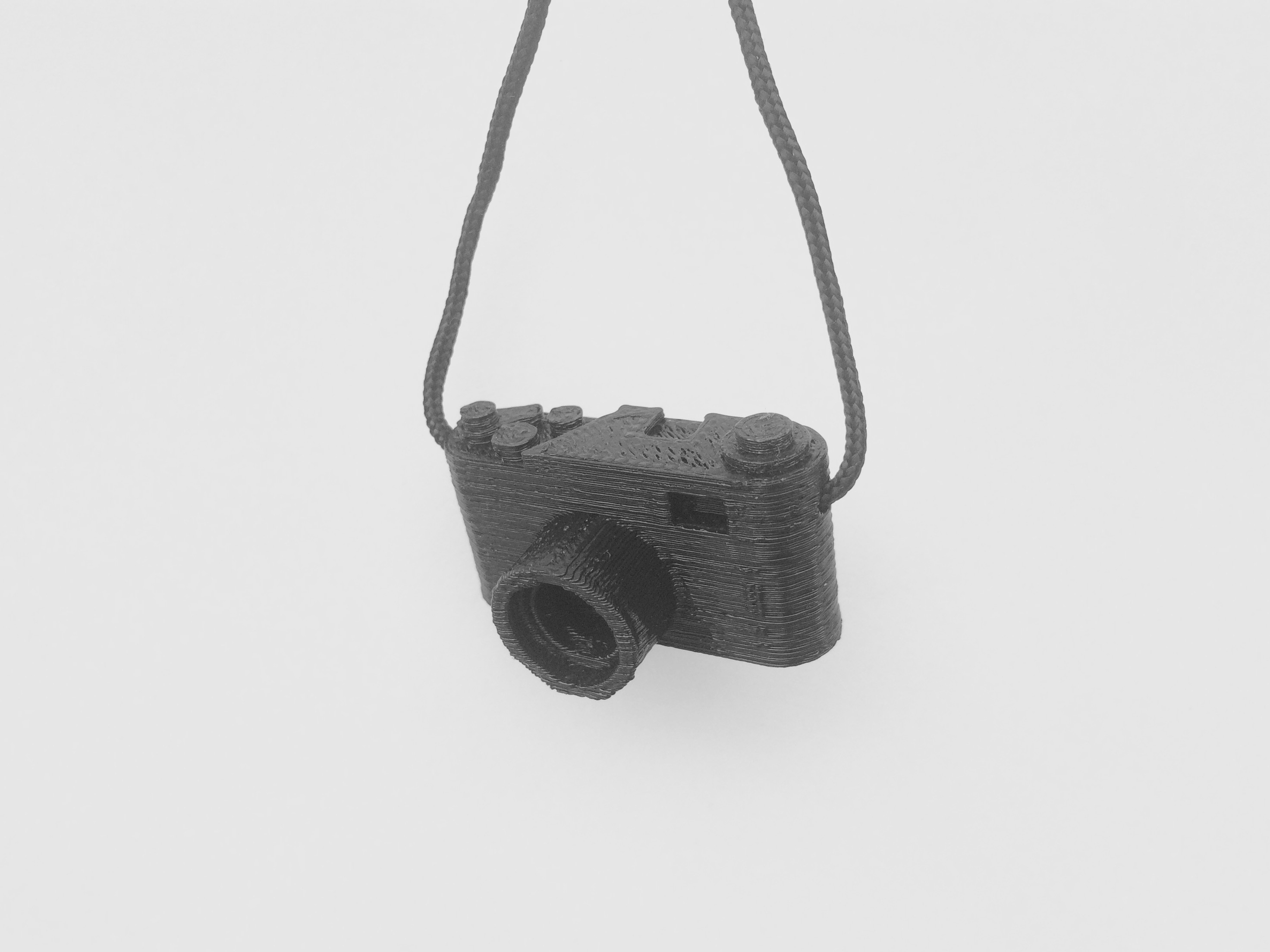 STL file camera keychain・3D printing model to download・Cults