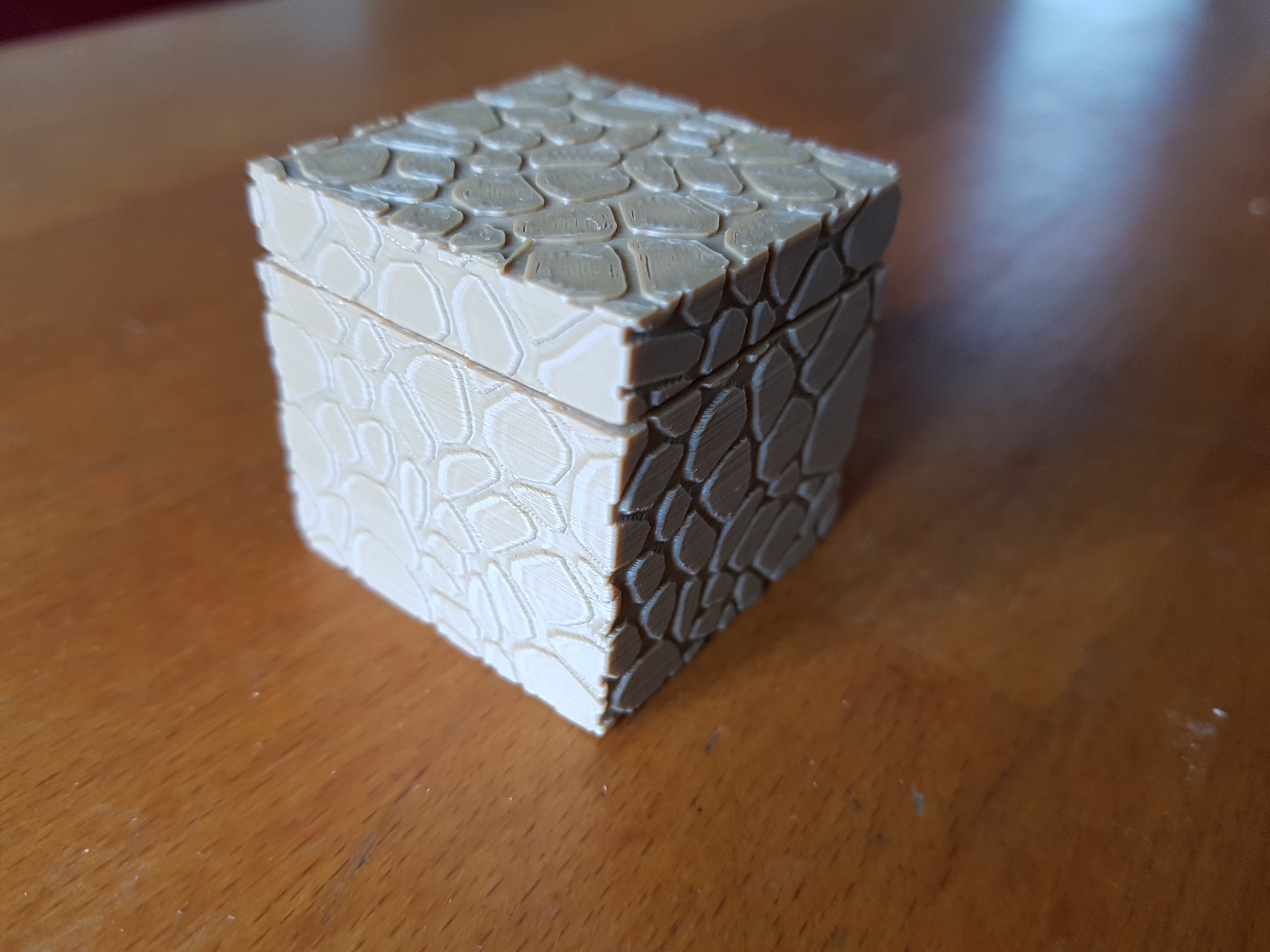 STL file little "stone" box. 📦・3D printable model to download・Cults