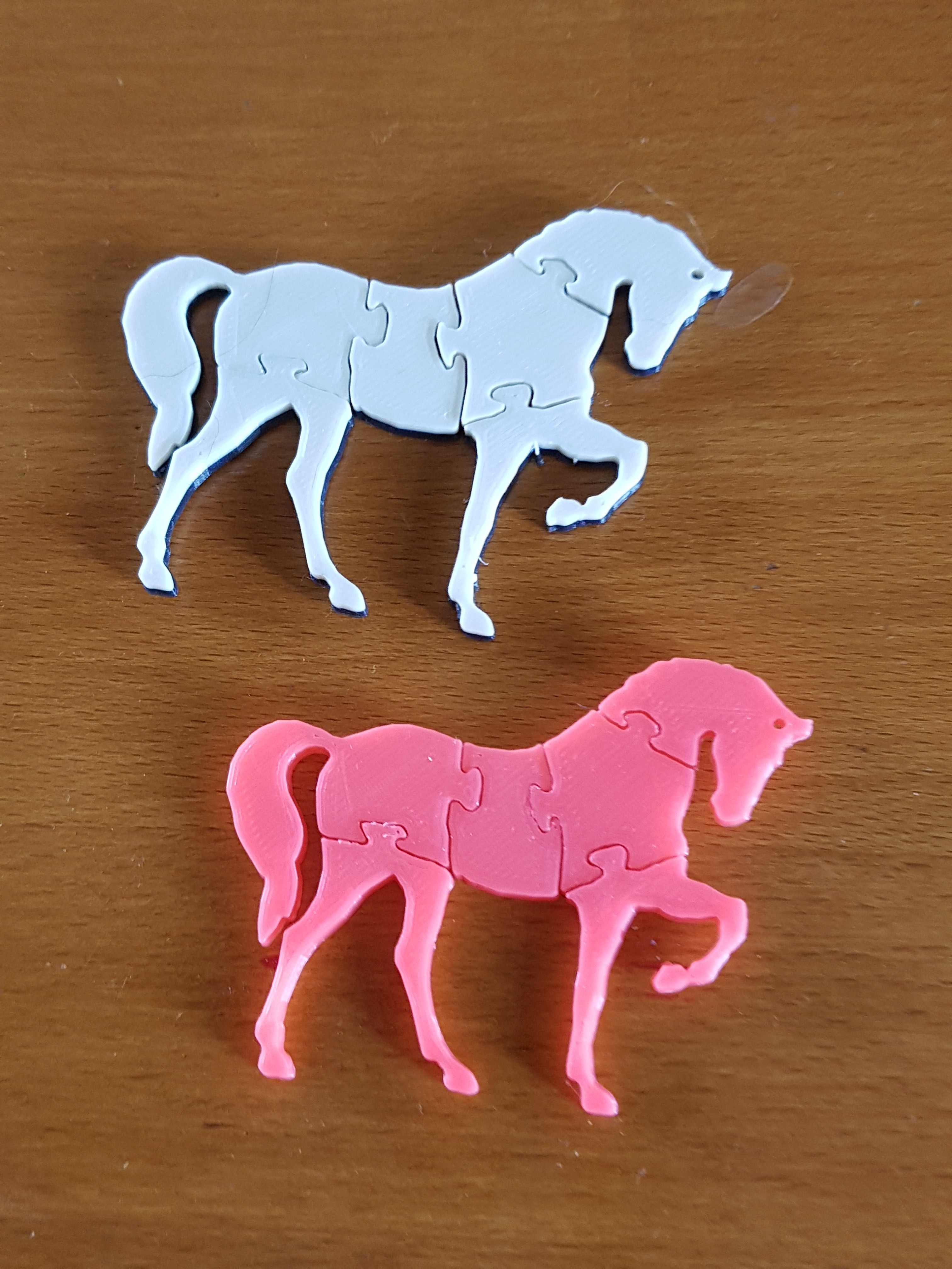STL file THE "HORSE PUZZLE" KEY RING・3D printing model to download・Cults
