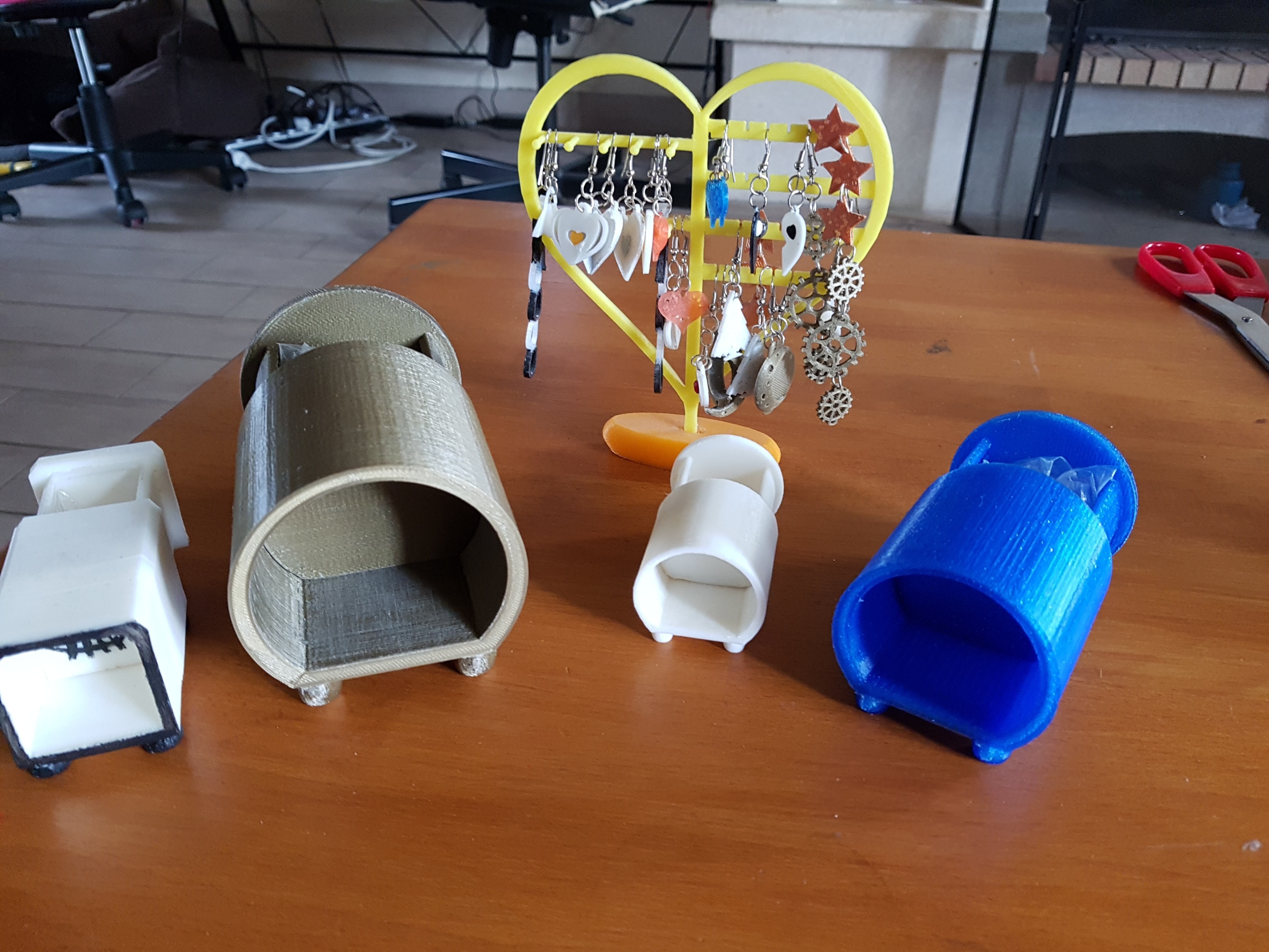 STL file round boxes・3D printing idea to download・Cults