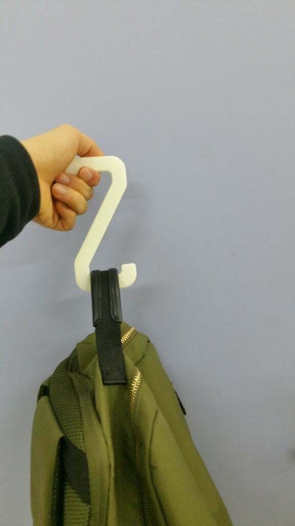 Free STL file maakmake] sHANGER_Backpack desk hanger・3D print design to ...