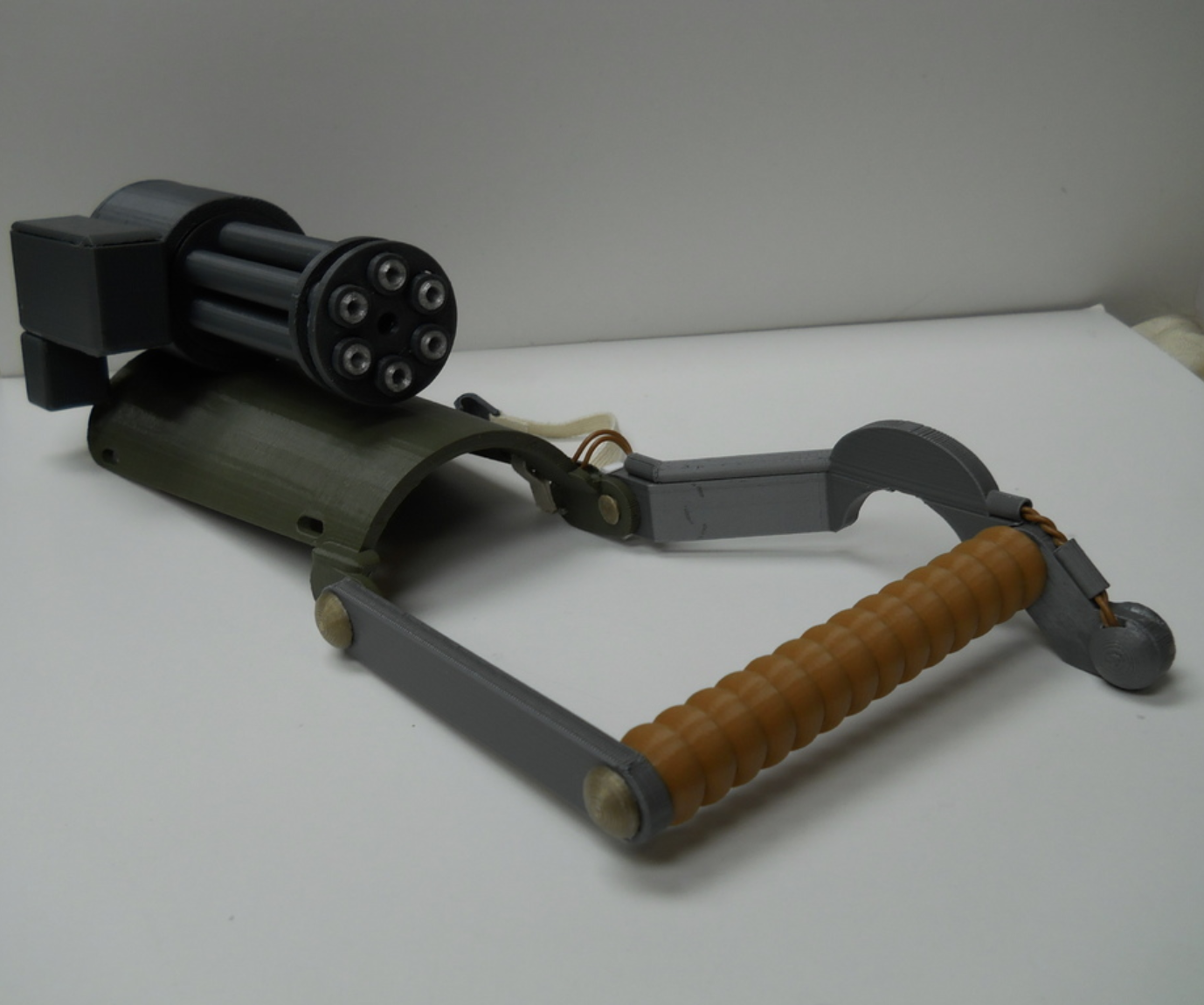 Download free STL file mini gun gauntlet • 3D printer template ・ Cults