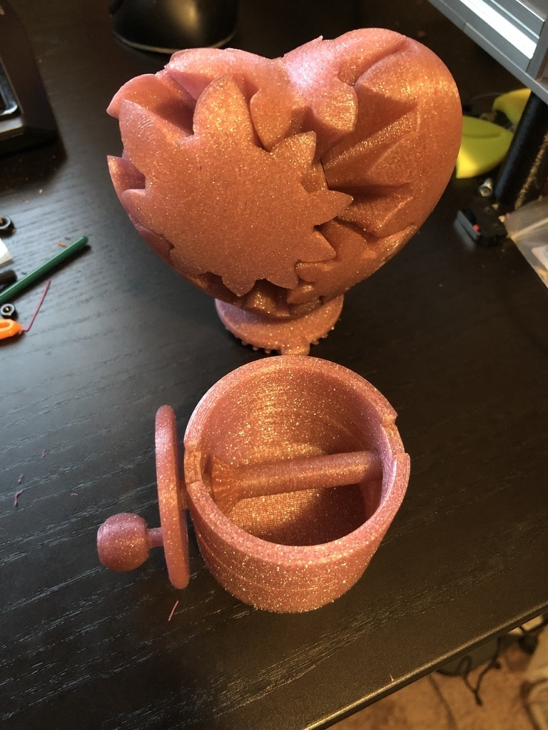 Free STL file Geared Heart, hand crank upgrades・3D printing model to ...