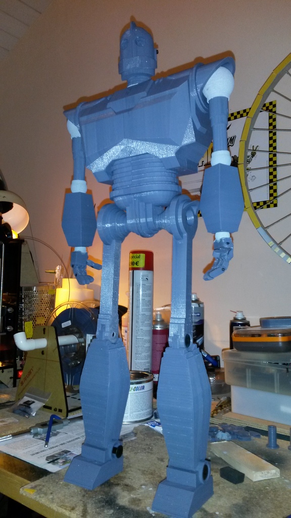 Free 3D file The Iron Giant 🎲・3D print model to download・Cults