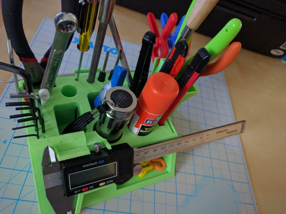 Free STL file 3D Printer Tool Stand・Model to download and 3D print・Cults