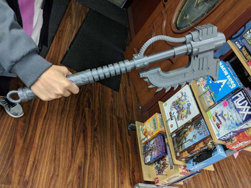 Free STL file Chaos Chainaxe (remix) 🪓・3D printing idea to download・Cults