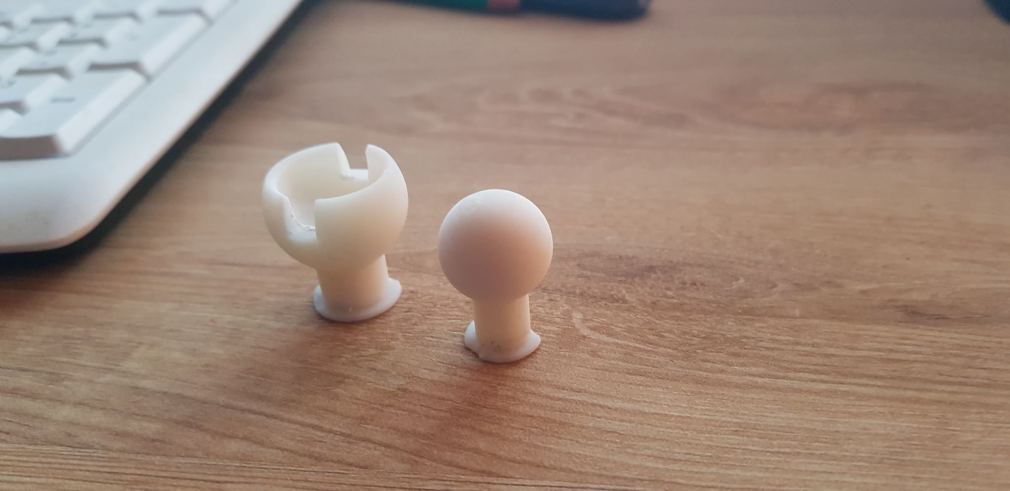 Archivo STL gratis La articulación de la bola・Plan imprimible en 3D ...