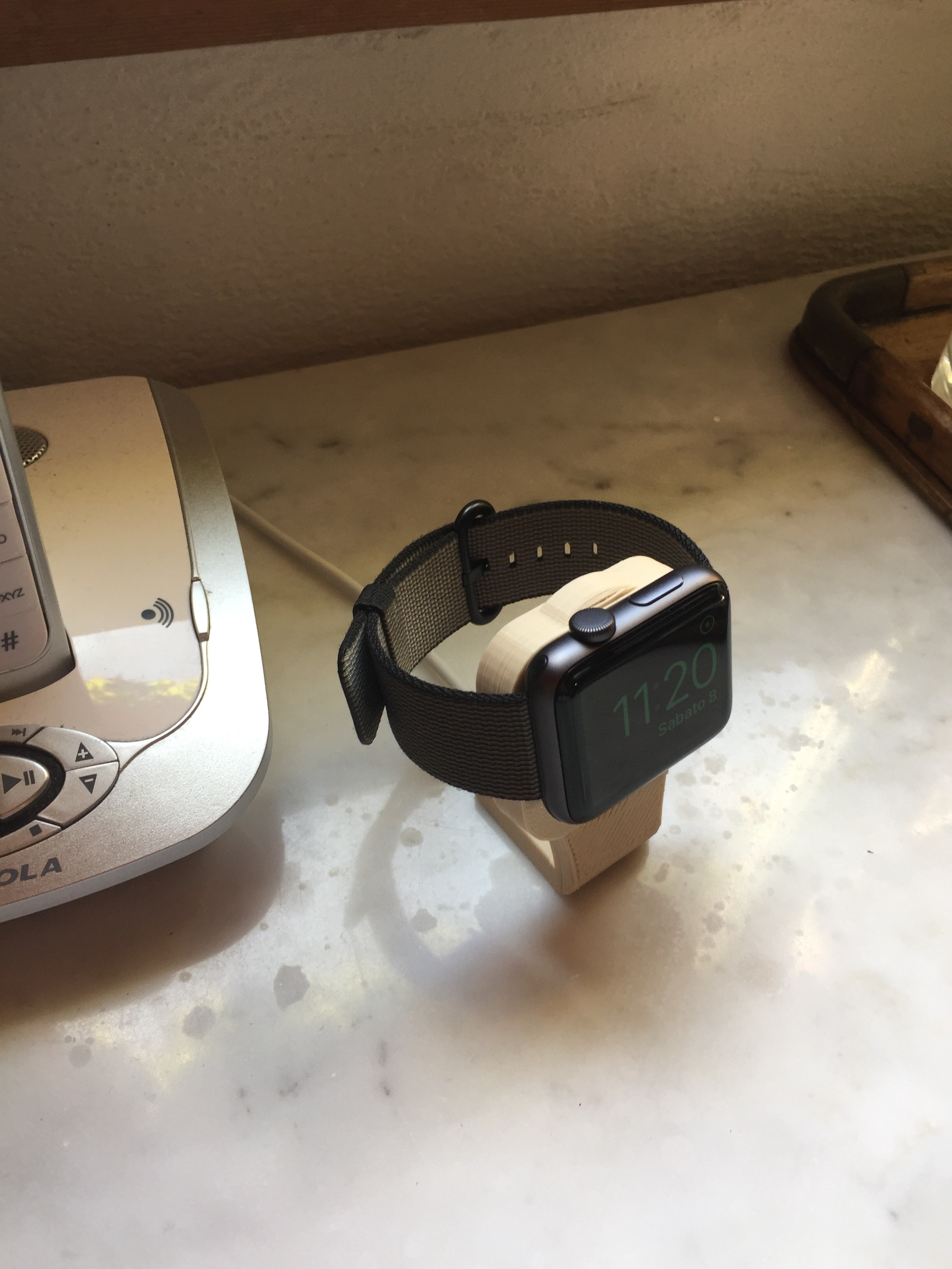 STL file apple watch support・Template to download and 3D print・Cults