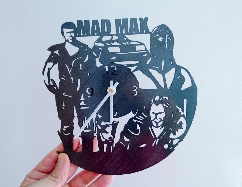 Free STL file Reloj Mad Max・3D print model to download・Cults
