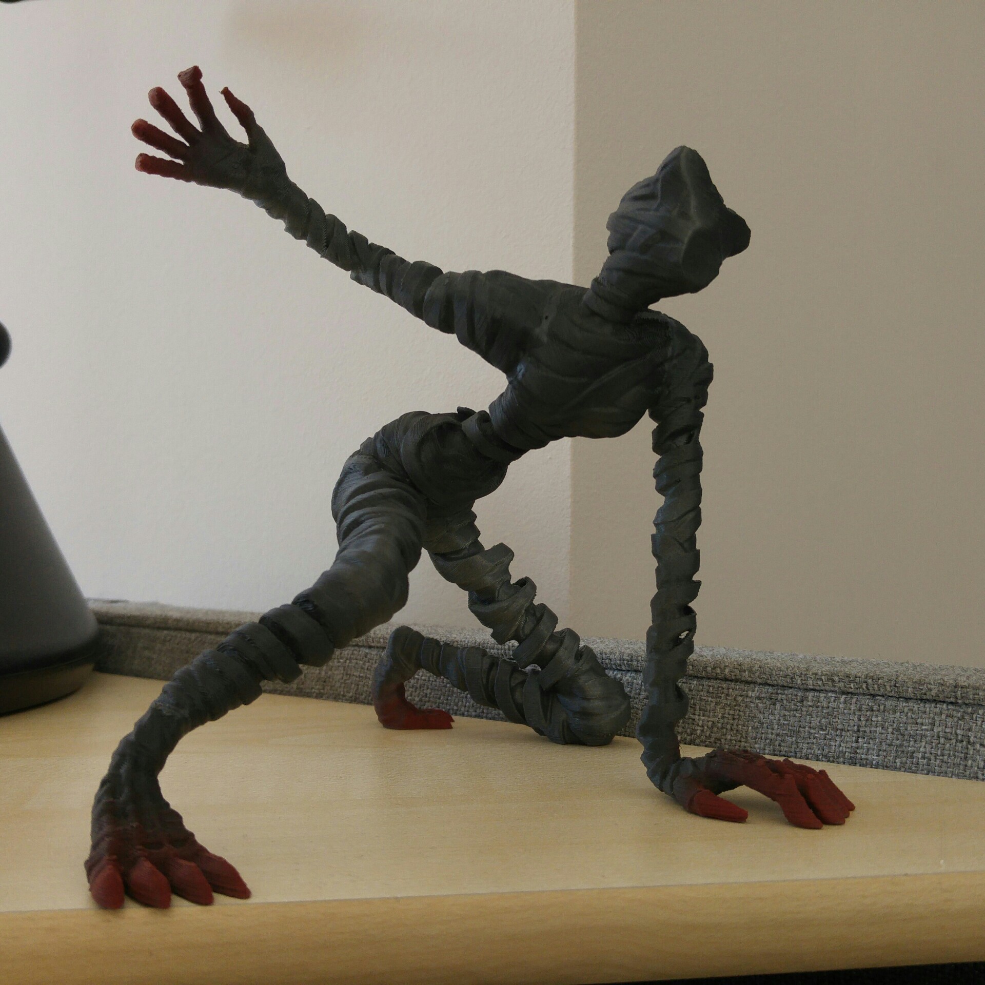 Работа Black Ghost - Ajin, напечатанная в формате 3D • Сделано на 3D ...