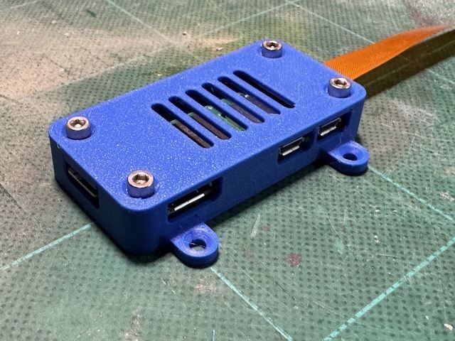 Free 3D file Raspberry Pi Zero 2W and camera case 📷・3D print model to ...