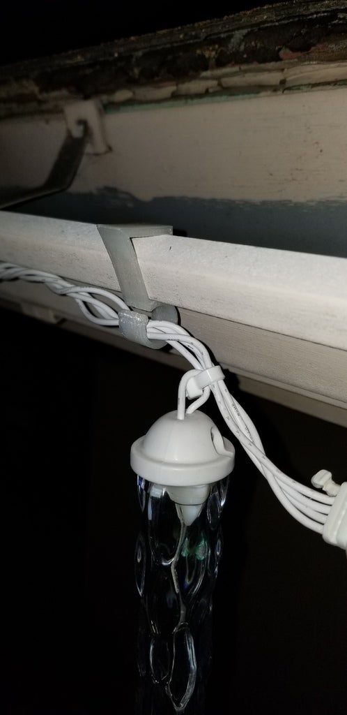 Free STL file Christmas Light Gutter Clip・3D printing idea to download・Cults