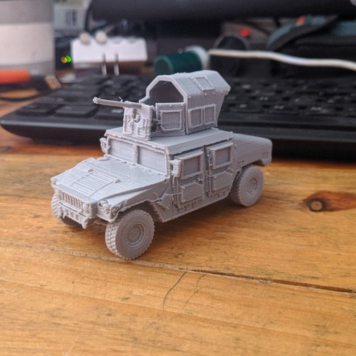 Download 3D printing files Humvee Armoured Military Vehicle ・ Cults