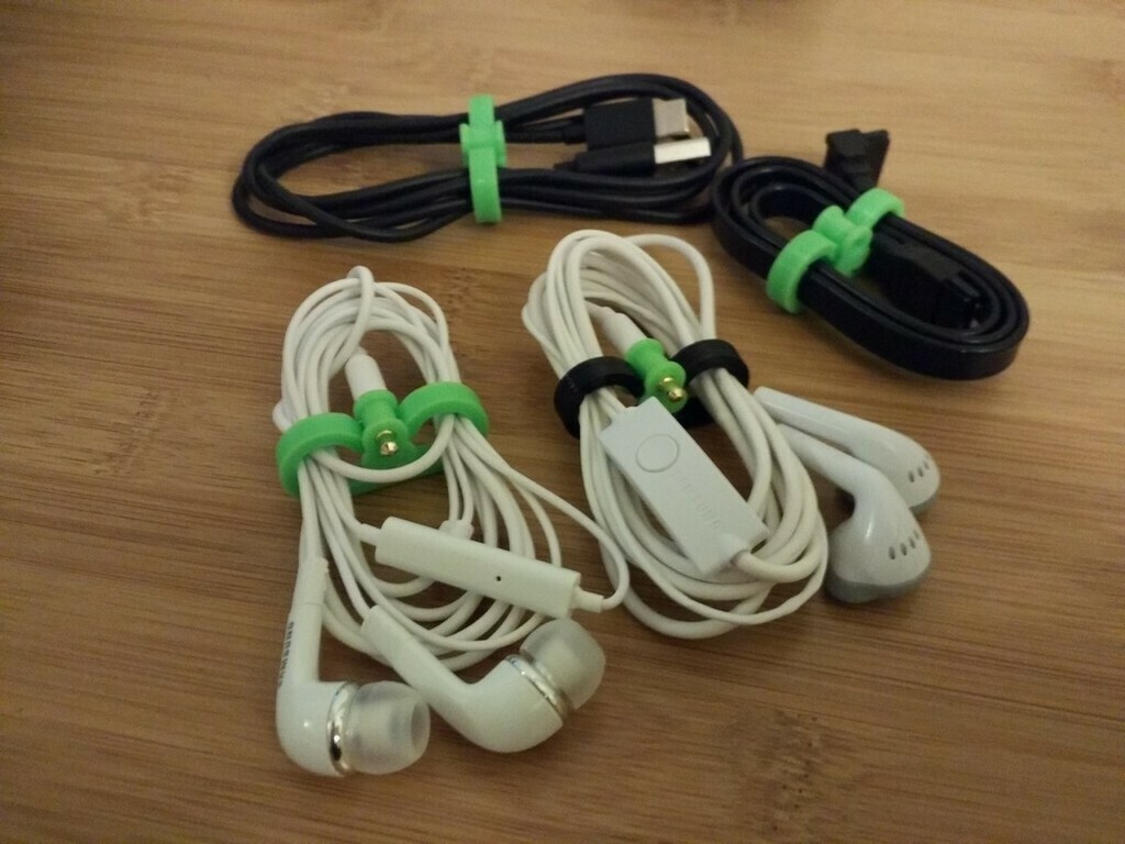 Free 3D file Cable clip・3D print object to download・Cults