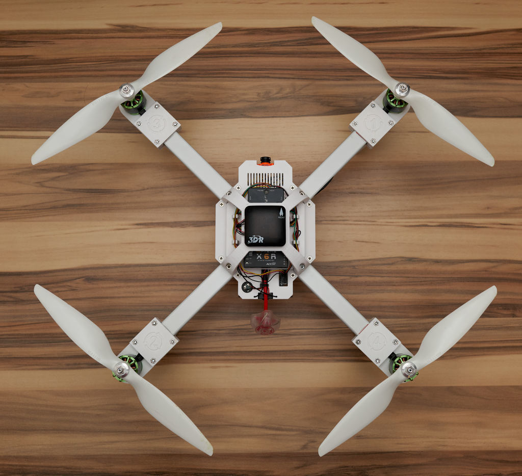 Free STL file Quadcopter 🚁・3D printer design to download・Cults