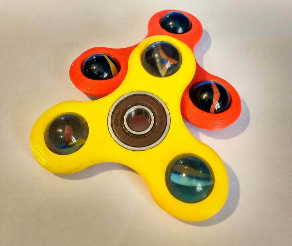 Free STL file Balls spinner (simple and economic)・Object to download ...