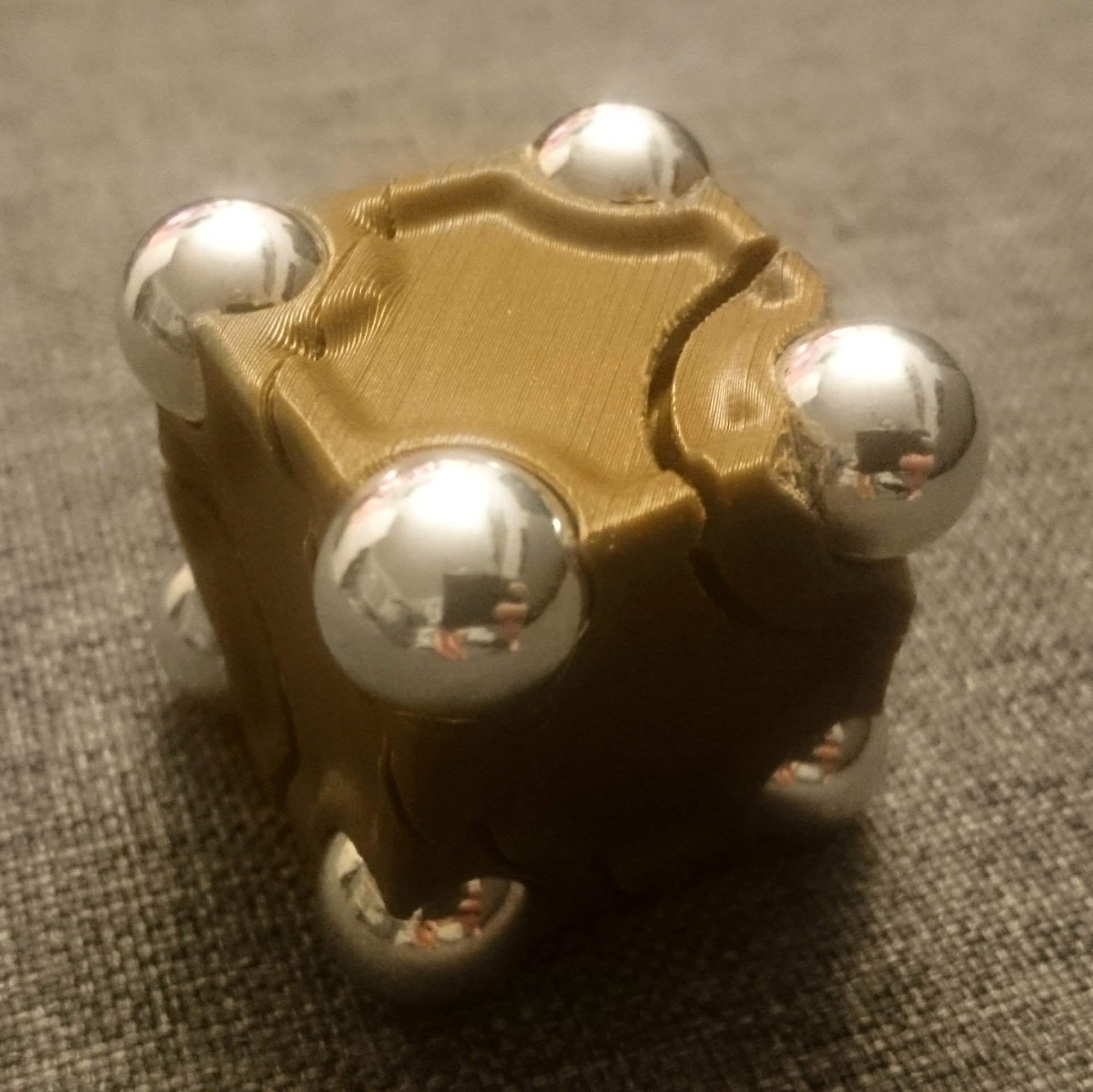 Free STL file Cube Spinner with Ball-Vertices 👌・3D printable design to ...
