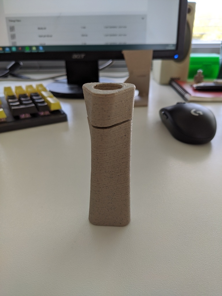 Free 3D file Bone shaped pill container with half pill lid・3D printing ...