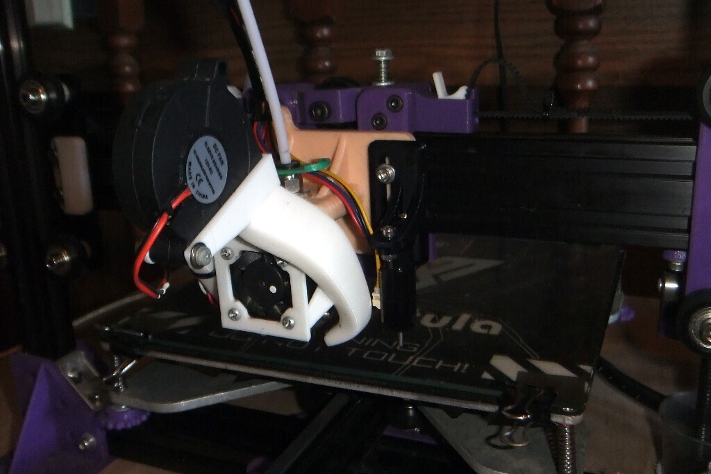 Free STL file BLTouch Mounting Plate For Modular X Carriage by ...