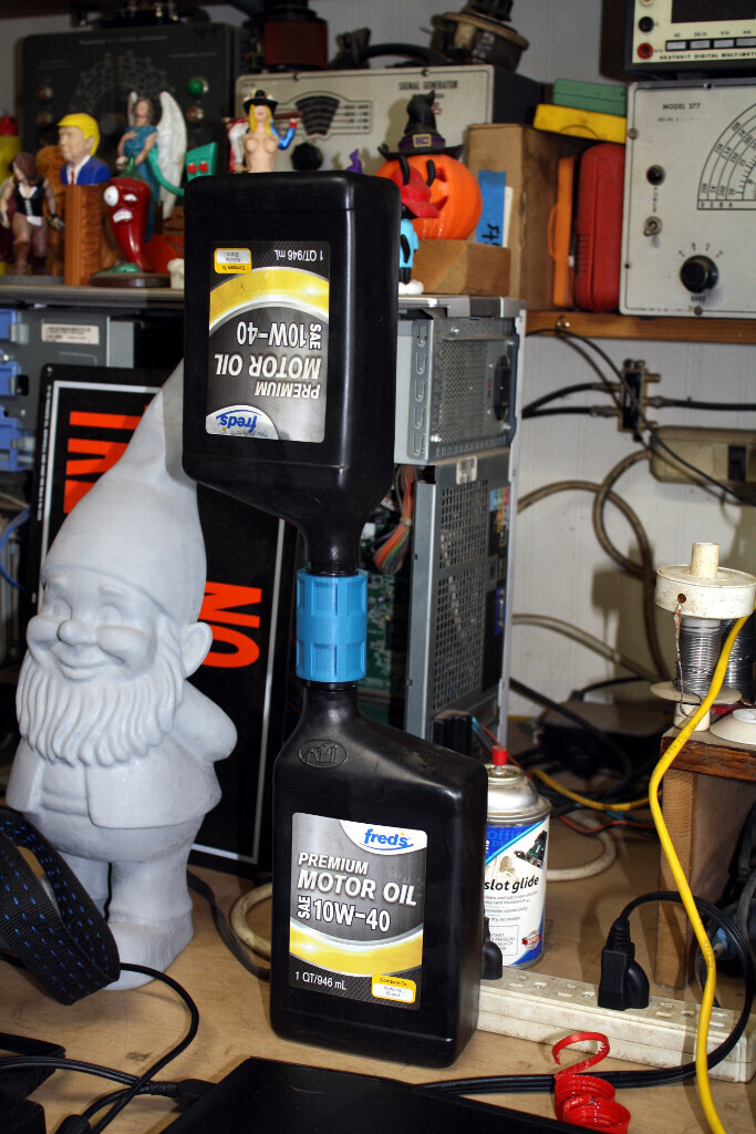 Free STL file Oil to Oil Adapter・Object to download and to 3D print・Cults