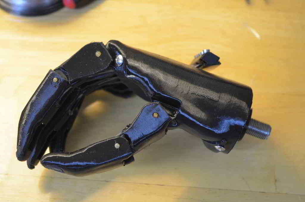 Free 3D file Fusion Hand ・3D printable design to download・Cults