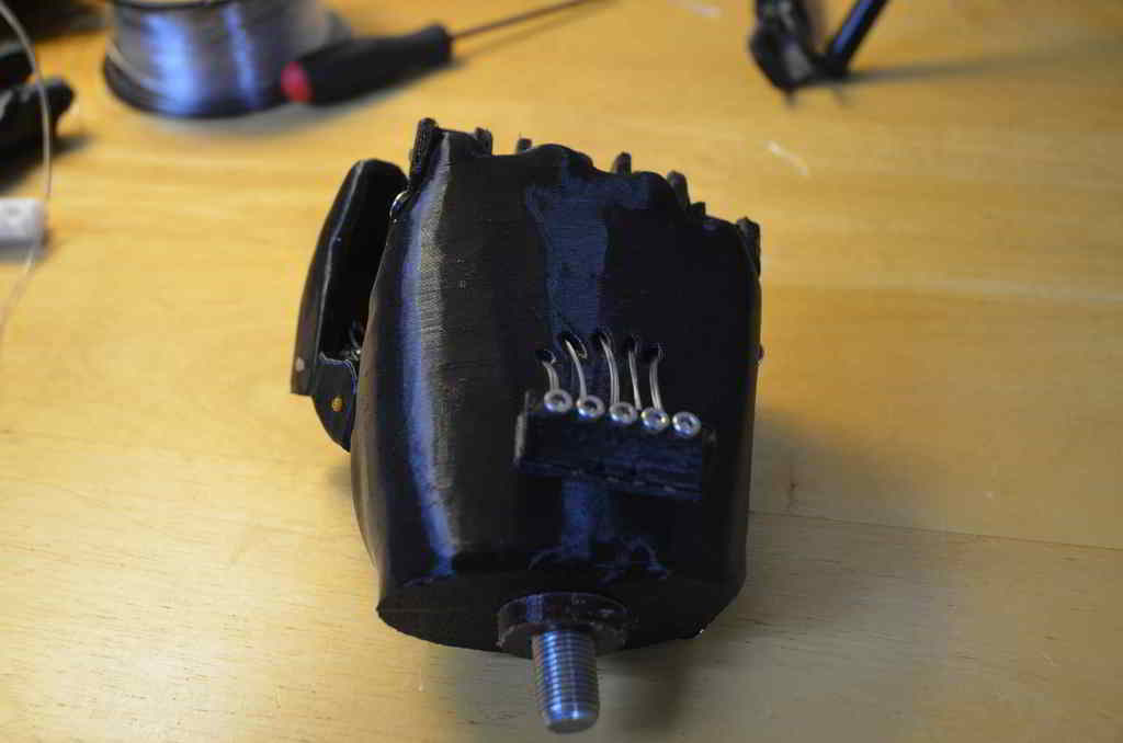 Free 3D file Fusion Hand ・3D printable design to download・Cults