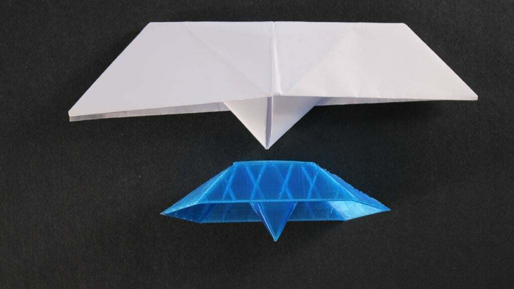 Free STL file Barco de papel 1 Paper boat・3D printing model to download ...