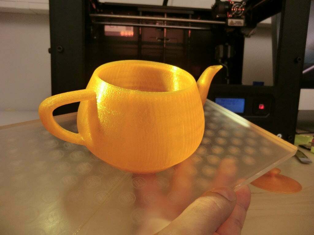 Free STL file FFF 3D-printable Utah Teapot with separate lid・3D print ...