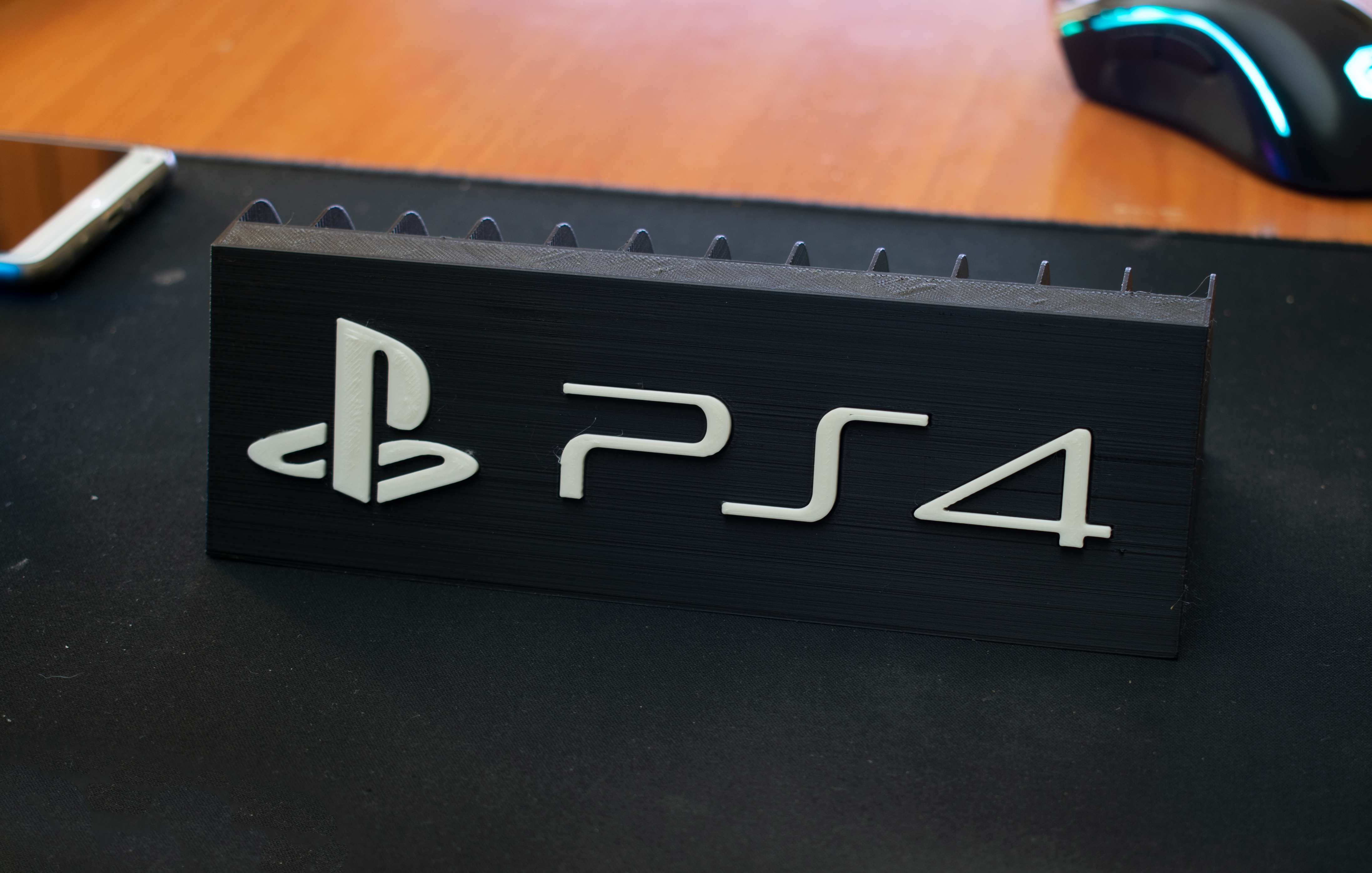 Free STL file PS4 short game stand・3D printable design to download・Cults